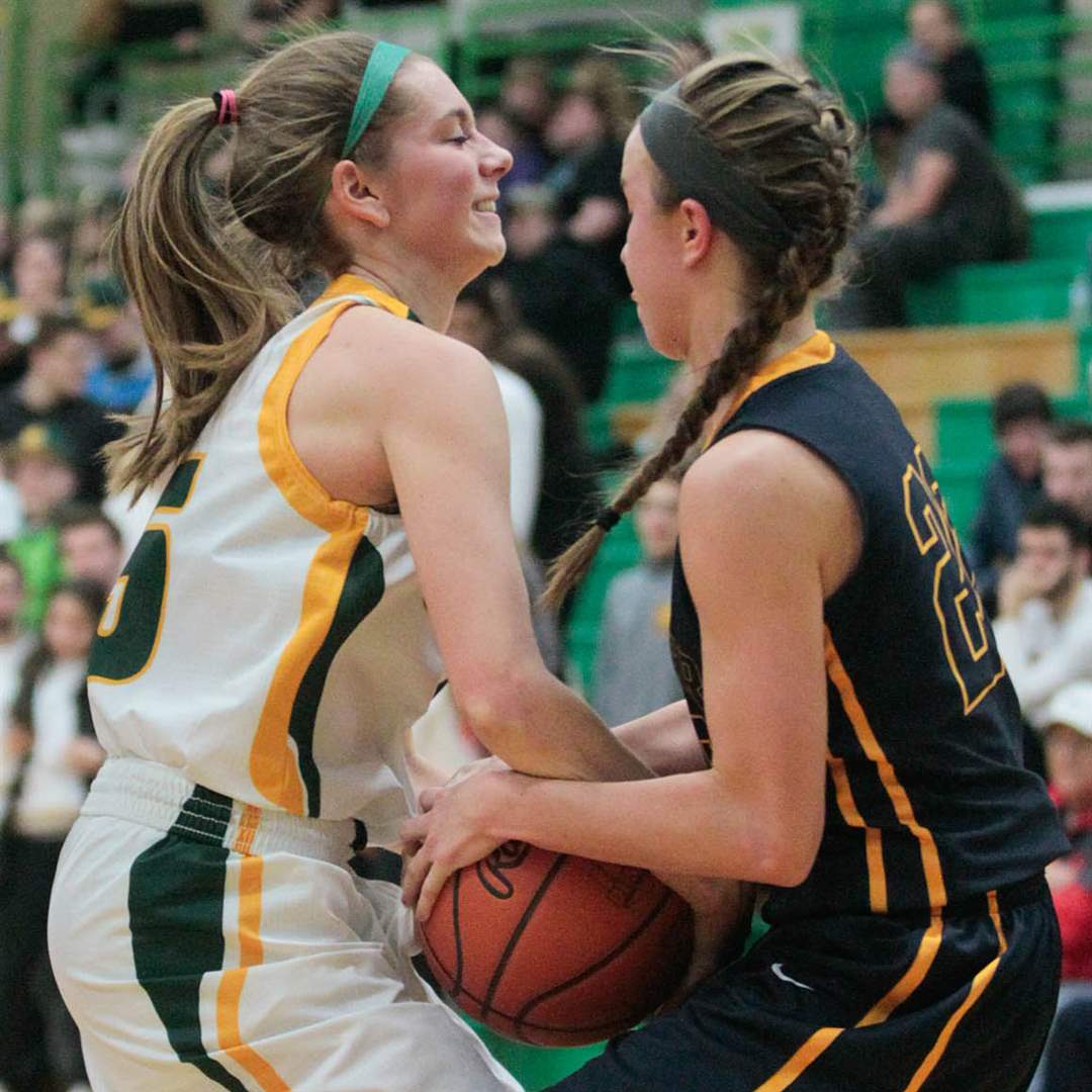 IN PICTURES: Whitmer at Clay - The Blade