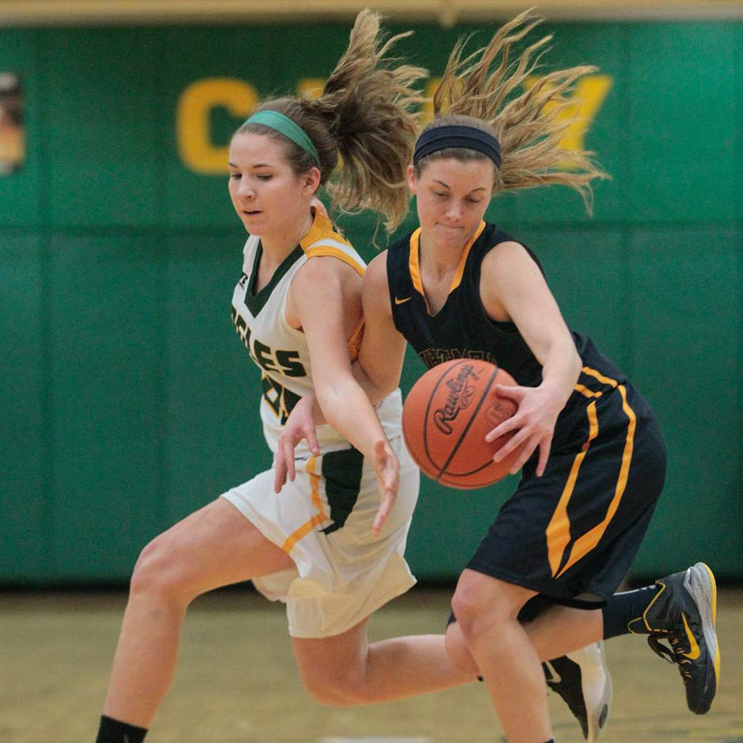 IN PICTURES: Whitmer at Clay - The Blade